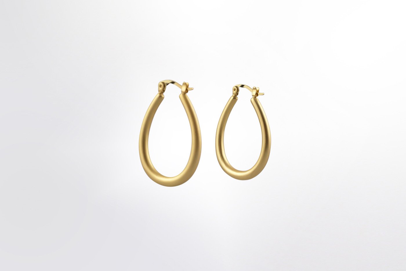 Creole Clara gelbvergoldet - Claris Schmuckdesign I Vienna Jewelry Art ...